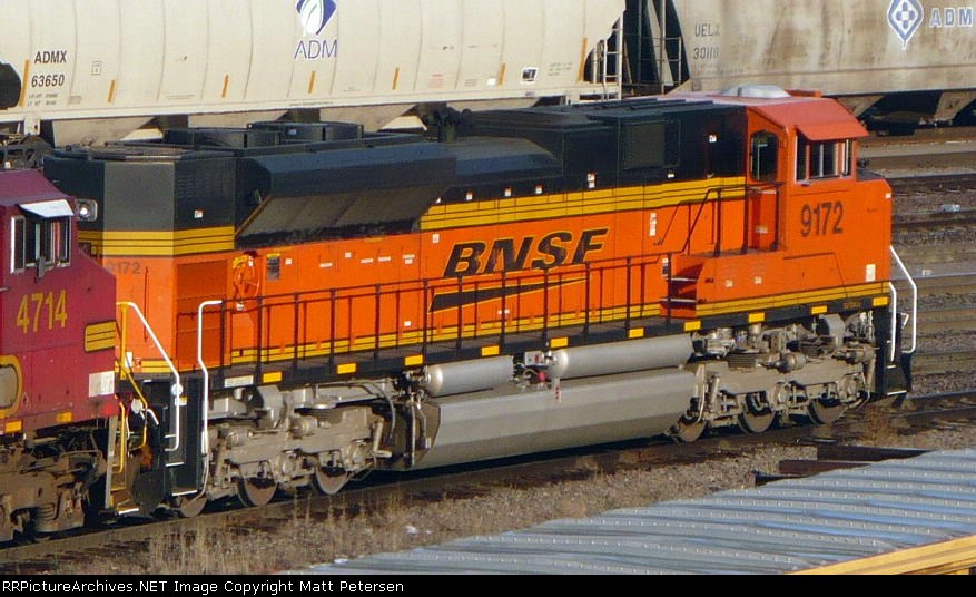 BNSF 9172